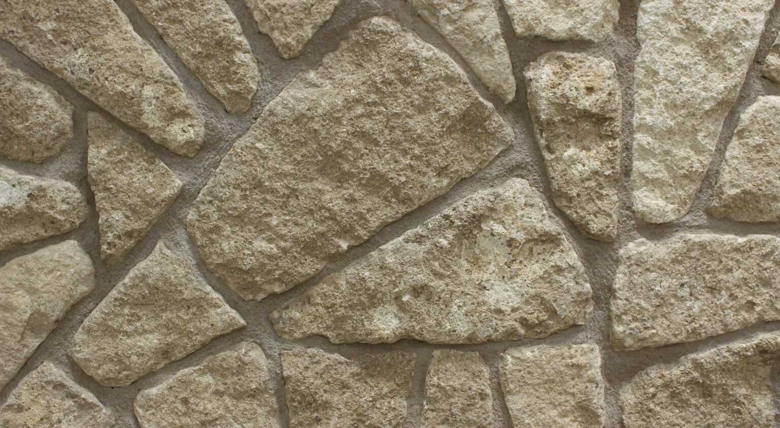 Chestnut Shell Tumbled Webwall - Solstice Stone
