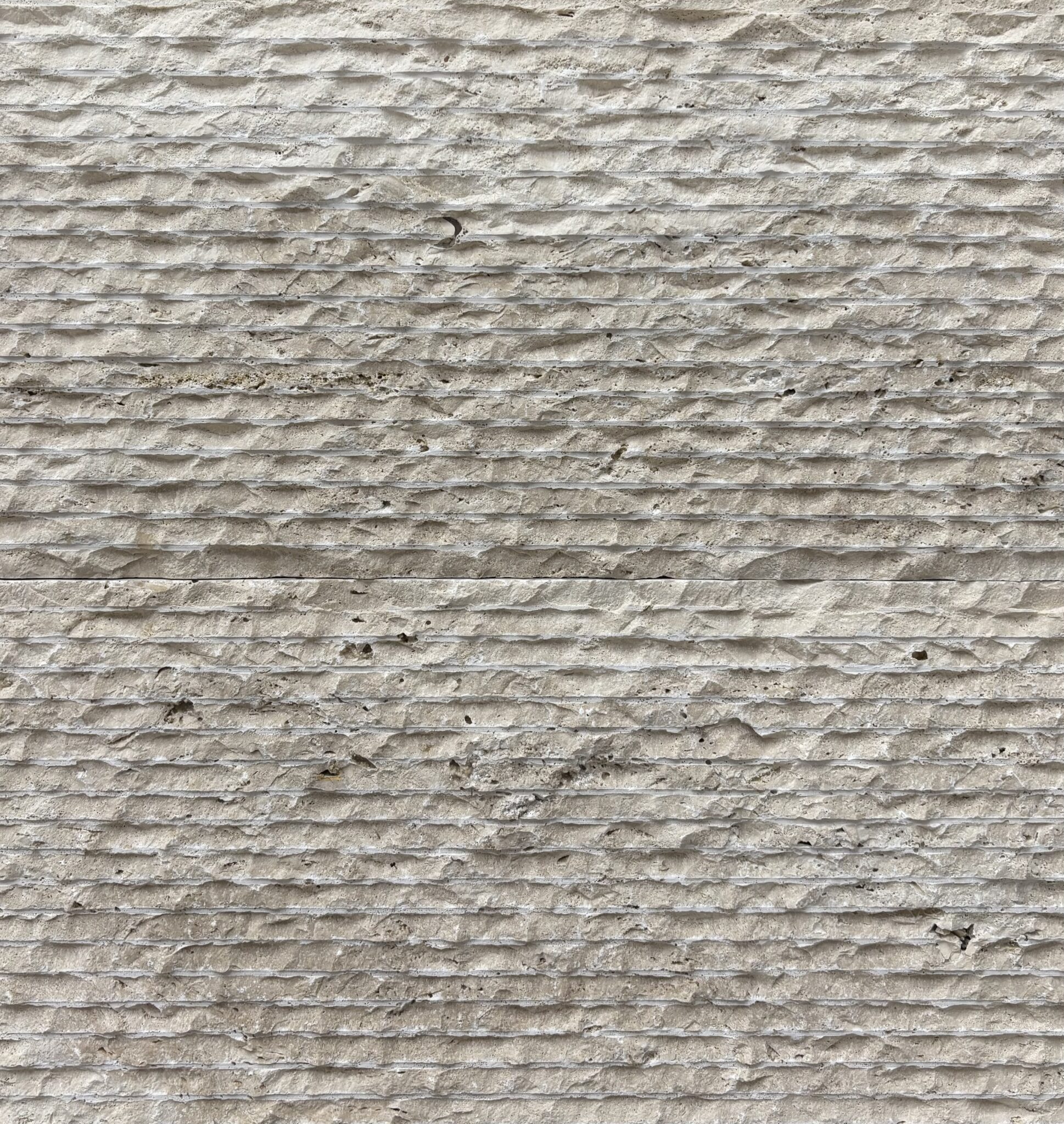 Beige Veincut Thin Split and Combed - Solstice Stone